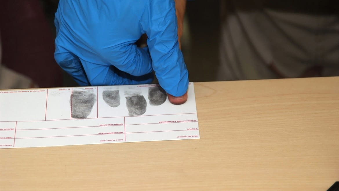 IMPORTANCE OF FINGERPRINTS AND ITS SCIENTIFIC REASONS - Fingerprints ...